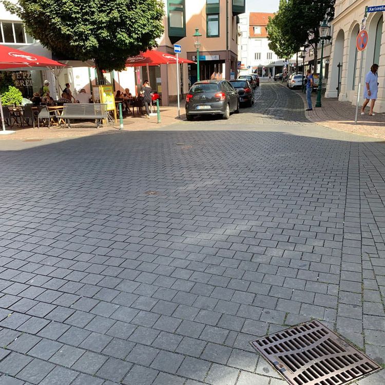 Basalt aus Vietnam | Blockstufen, Pflasterplatten & Pflastersteine - hh ...